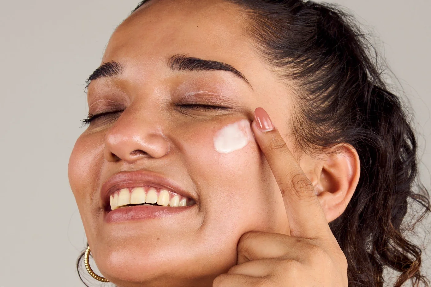 How to Use Vitamin C Serum: A Complete Guide for Radiant Skin – Foxtale